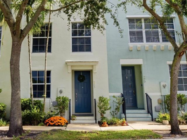 Luxury Townhouse for sale in West Palm Beach, United States