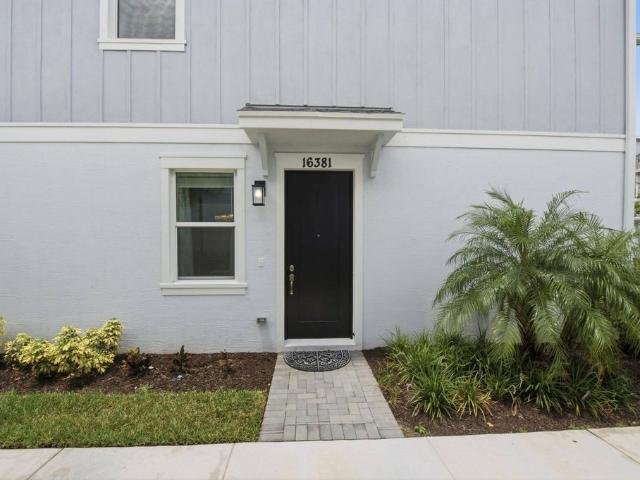 Luxury Townhouse for sale in Westlake, Florida