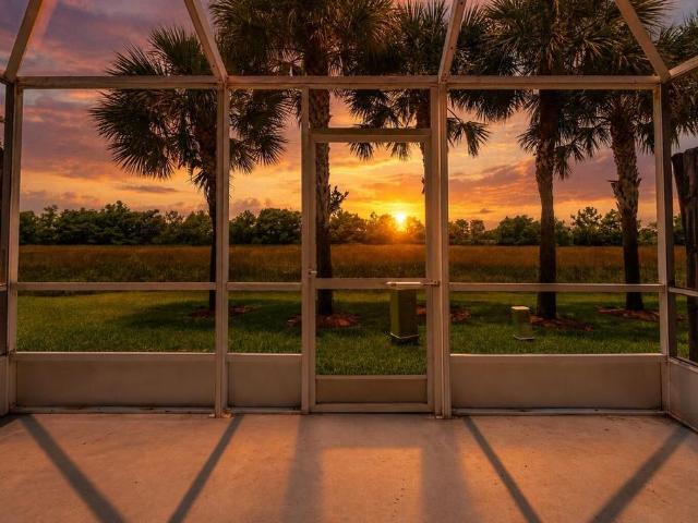 Luxury Townhouse for sale in Weston, Florida