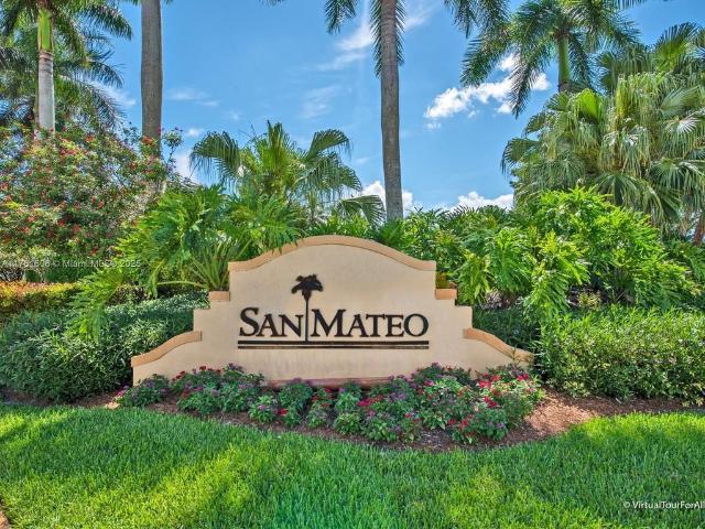 Luxury Townhouse for sale in Weston, Florida