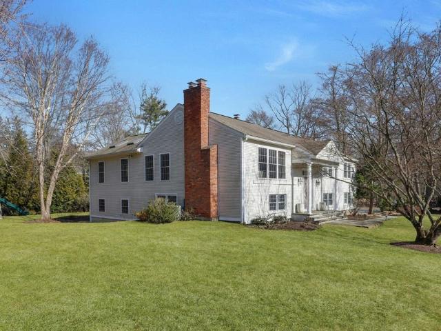 Luxury Townhouse for sale in Westport, United States