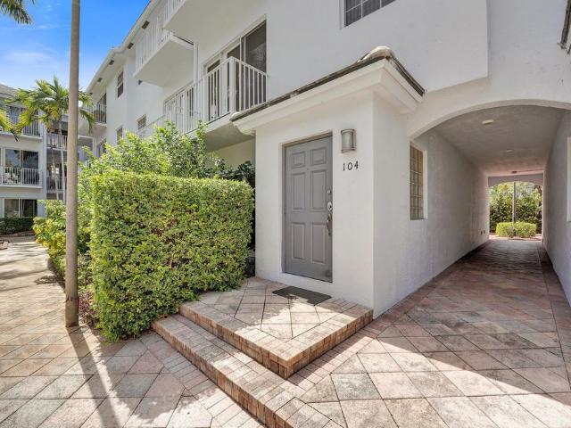 Luxury Townhouse for sale in Wilton Manors, Florida