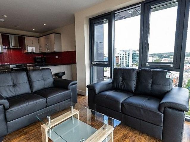 Luxury Two Bedroom Apartment in Prime Sheffield Location Perfect for Students