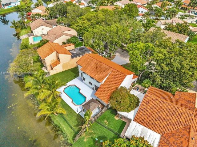 Luxury Villa for rent in Cooper City, United States