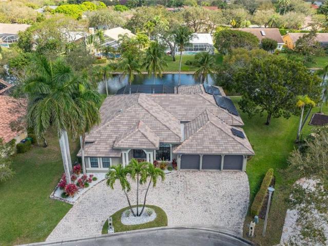 Luxury Villa for rent in Coral Springs, United States