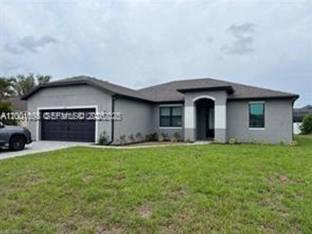 Luxury Villa for rent in Cape Coral, Florida