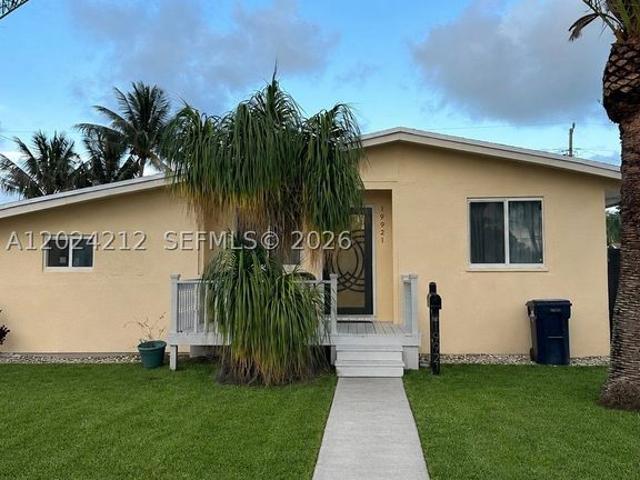 Luxury Villa for rent in Cutler Bay, Florida