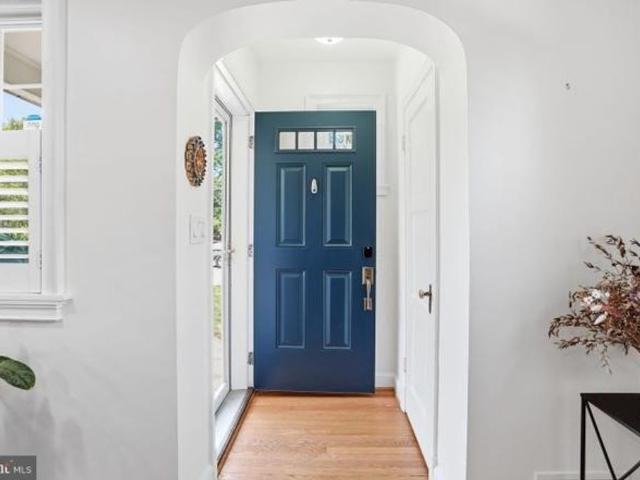 Luxury Villa for rent in Arlington, United States