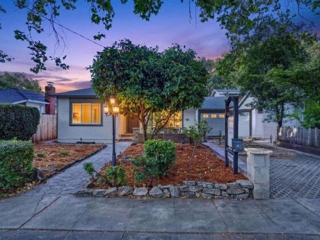 Luxury Villa for rent in Atherton, California