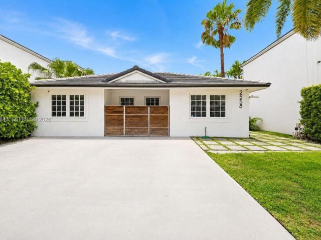Luxury Villa for rent in Aventura, Florida