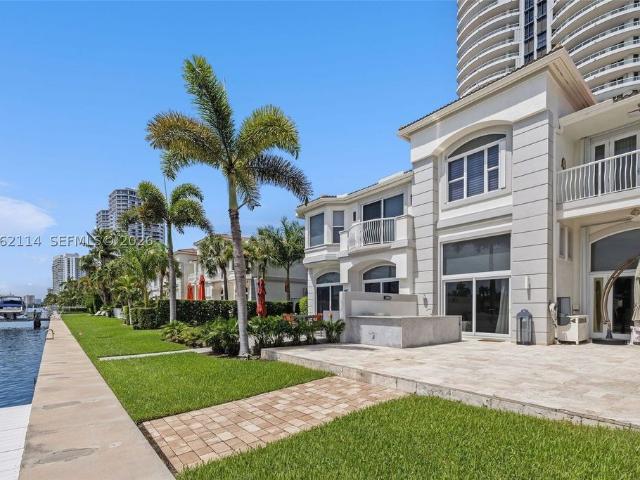 Luxury Villa for rent in Aventura, Florida