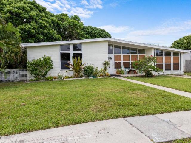 Luxury Villa for rent in Boynton Beach, Florida