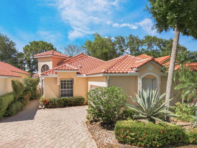 Luxury Villa for rent in Boynton Beach, Florida