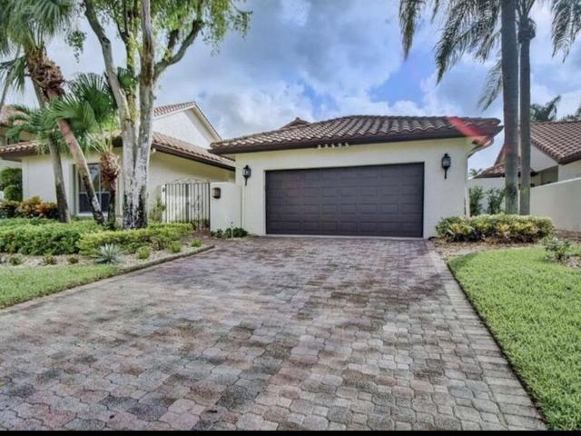 Luxury Villa for rent in Boca Raton, Florida