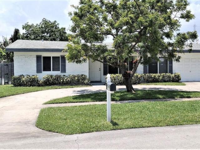 Luxury Villa for rent in Boca Raton, Florida