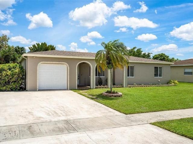 Luxury Villa for rent in Boca Raton, Florida