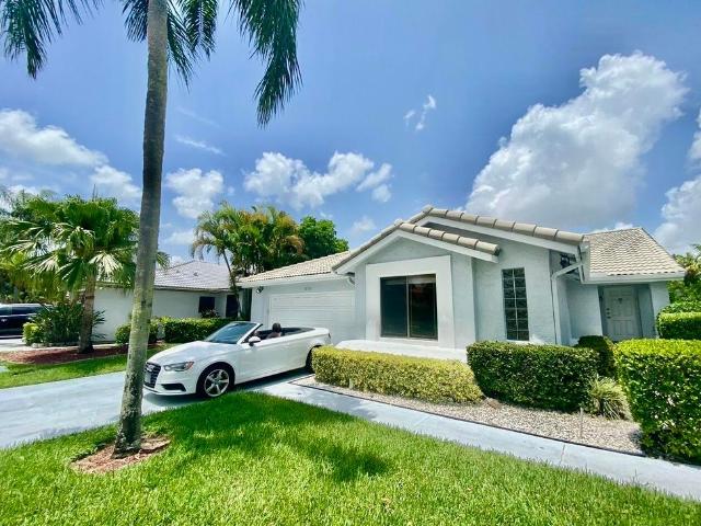 Luxury Villa for rent in Boca Raton, Florida