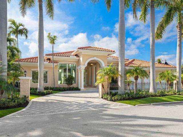 Luxury Villa for rent in Boca Raton, Florida