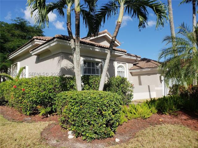 Luxury Villa for rent in Doral, Florida