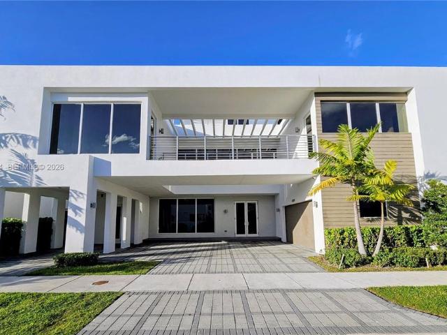 Luxury Villa for rent in Doral, Florida