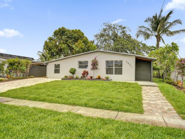 Luxury Villa for rent in Davie, Florida