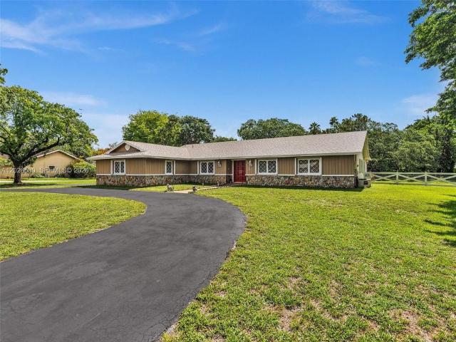 Luxury Villa for rent in Davie, United States