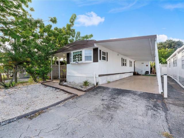 Luxury Villa for rent in Dania Beach, Florida