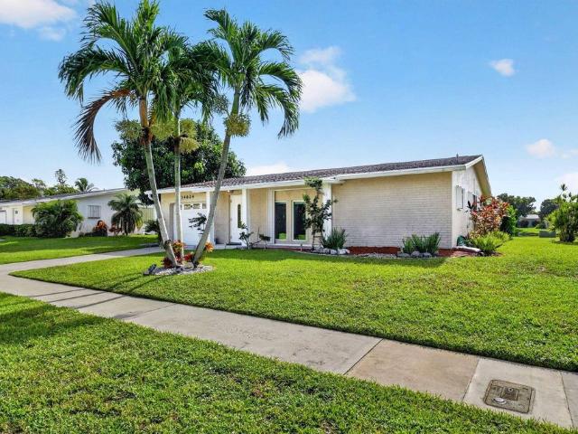 Luxury Villa for rent in Delray Beach, Florida