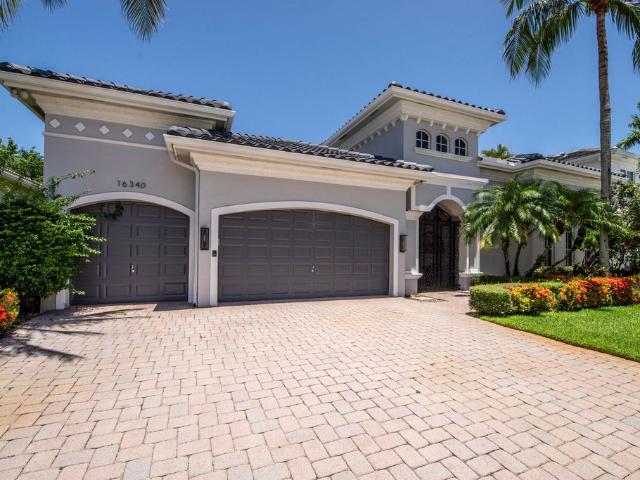 Luxury Villa for rent in Delray Beach, Florida