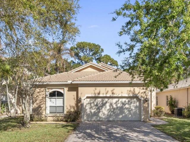 Luxury Villa for rent in Fort Pierce, United States