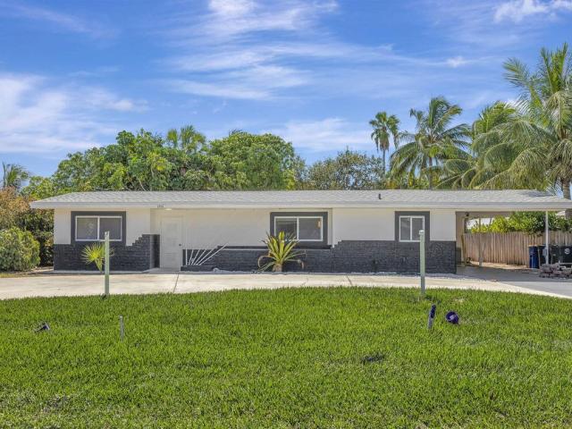 Luxury Villa for rent in Fort Pierce, United States