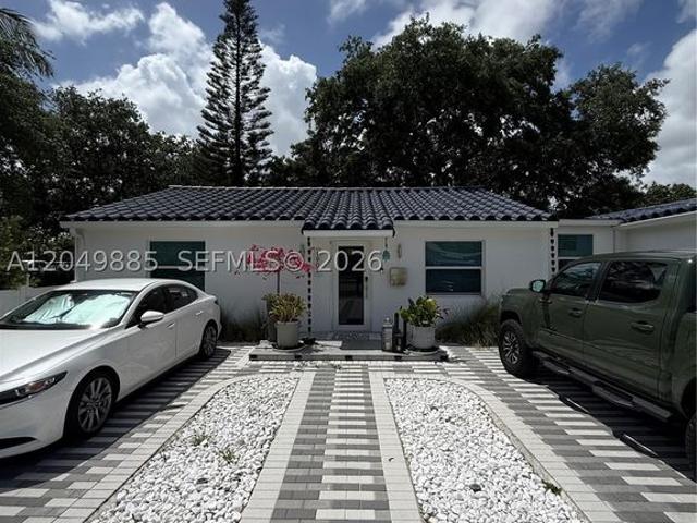 Luxury Villa for rent in Hollywood, Florida