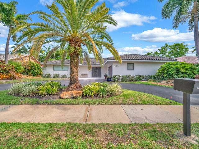 Luxury Villa for rent in Hollywood, Florida