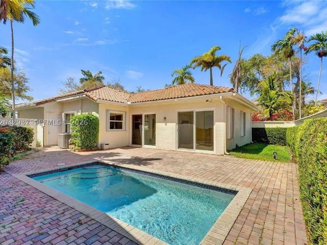 Luxury Villa for rent in Hollywood, Florida