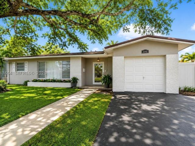 Luxury Villa for rent in Hollywood, United States