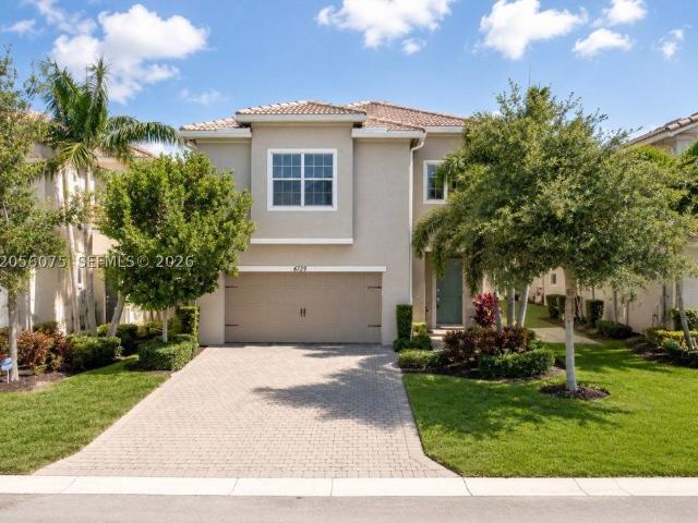 Luxury Villa for rent in Hollywood, United States