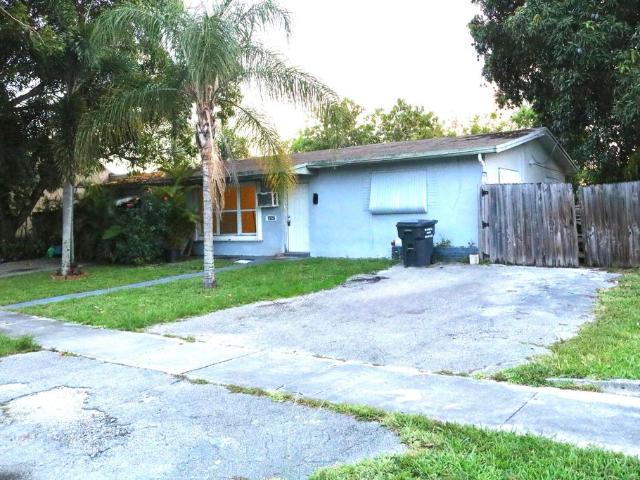 Luxury Villa for rent in Hollywood, United States