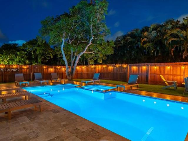 Luxury Villa for rent in Hollywood, United States