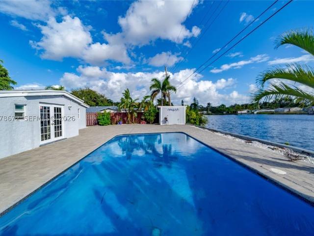 Luxury Villa for rent in Hollywood, United States