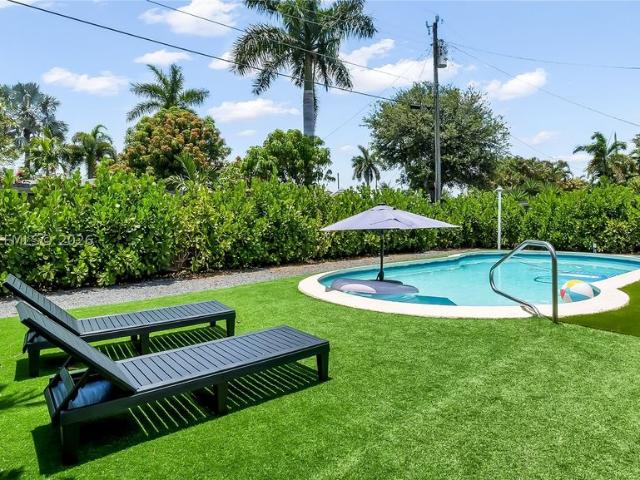 Luxury Villa for rent in Hollywood, United States