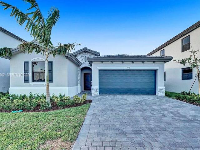 Luxury Villa for rent in Homestead, Florida