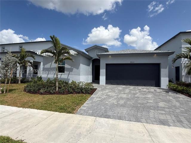 Luxury Villa for rent in Homestead, Florida