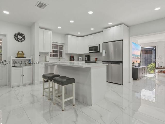 Luxury Villa for rent in Hialeah, United States