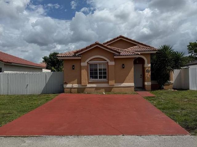 Luxury Villa for rent in Hialeah, Florida