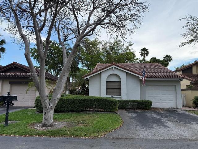 Luxury Villa for rent in Hialeah, Florida