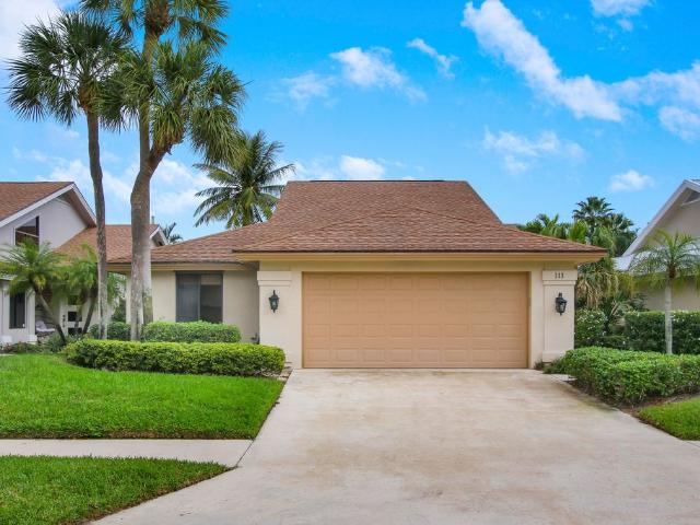 Luxury Villa for rent in Jupiter, Florida