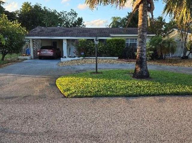 Luxury Villa for rent in Oakland Park, Florida