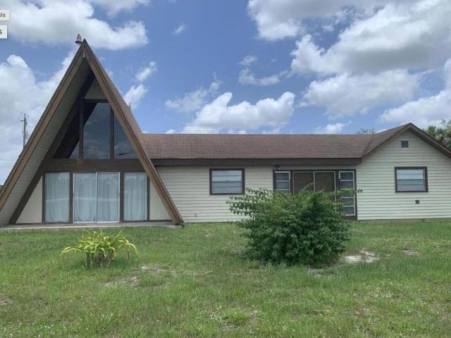 Luxury Villa for rent in Okeechobee, United States