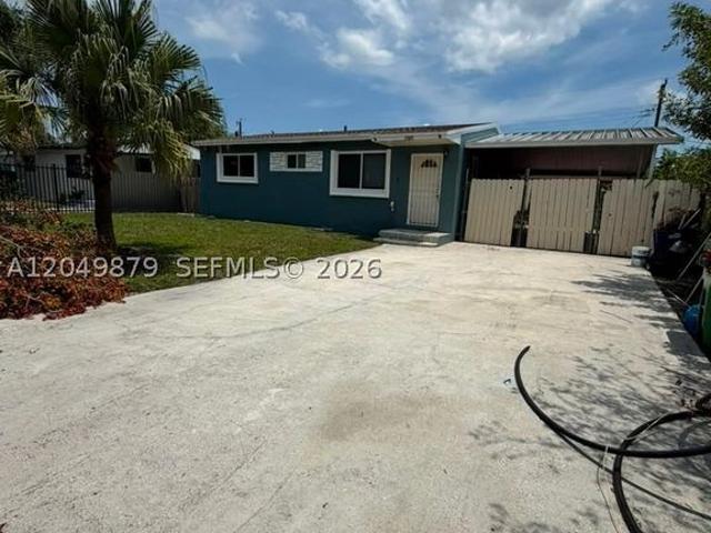 Luxury Villa for rent in Opa locka North historical, Florida