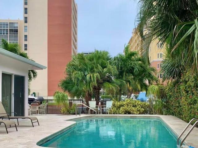 Luxury Villa for rent in Lauderdale by the sea, United States